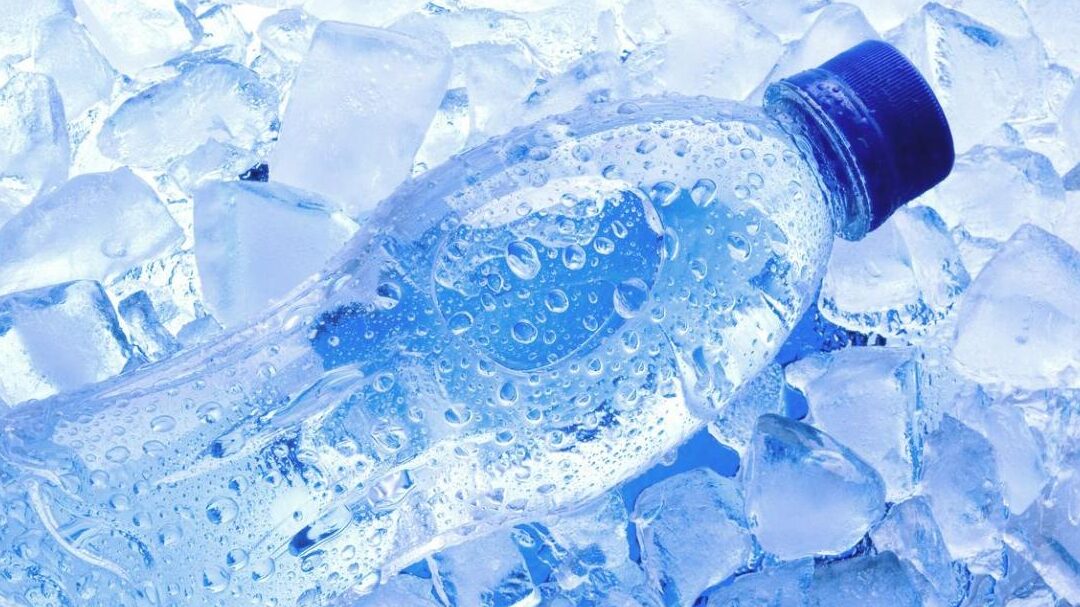 El agua helada engorda: ¿mito o realidad? - Todo Engorda